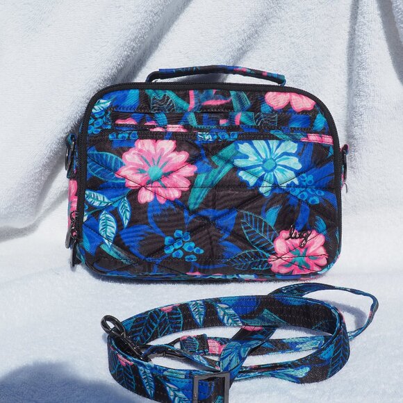 lug | Bags | Lug Roundabout Xl In Resort Black | Poshmark